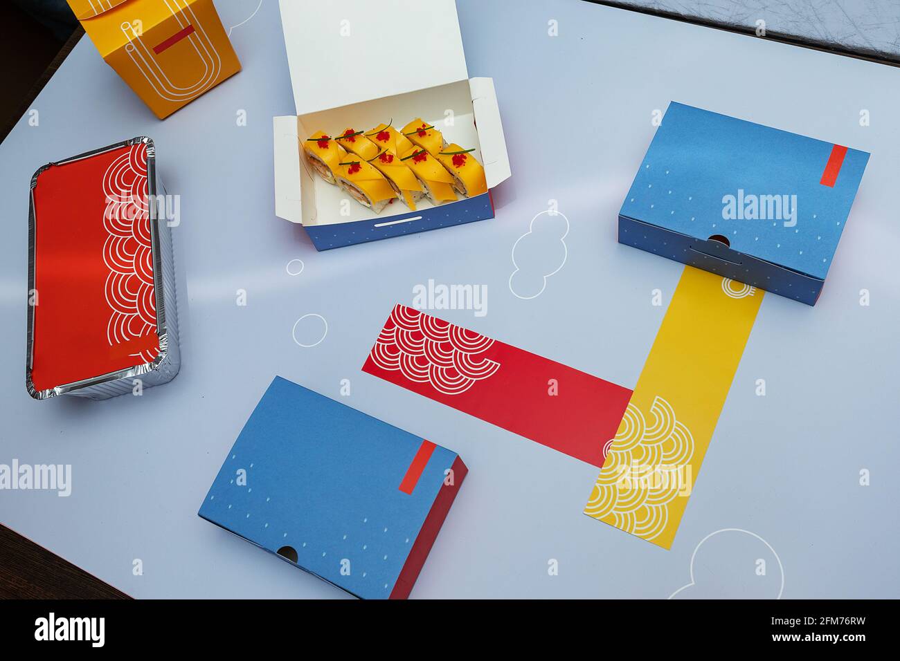 Disposable fast food packaging hi-res stock photography and images - Alamy