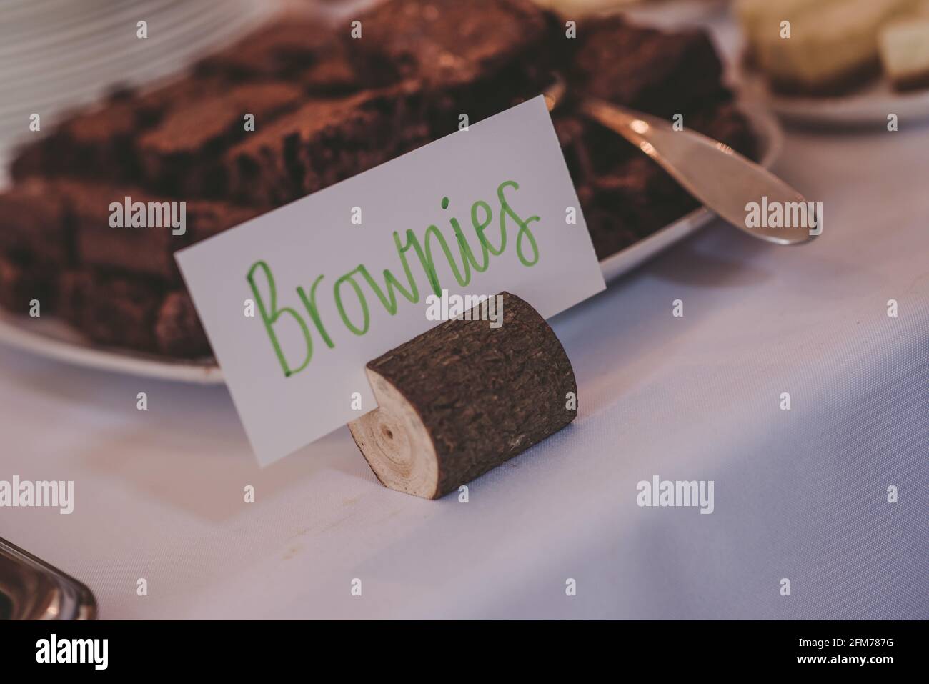 hand written brownies sign on buffet Stock Photo - Alamy