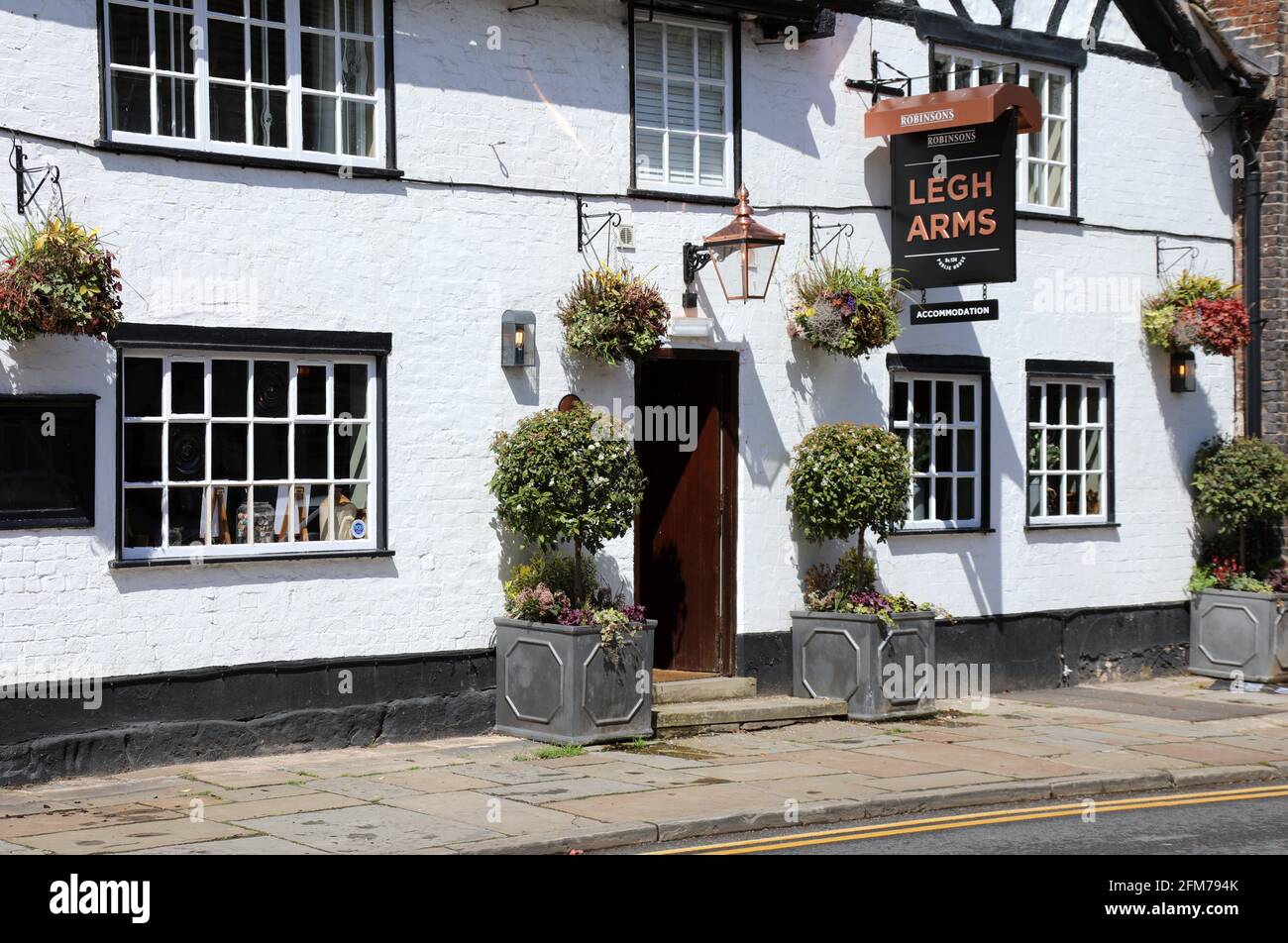 Cheshire golden triangle hi-res stock photography and images - Alamy