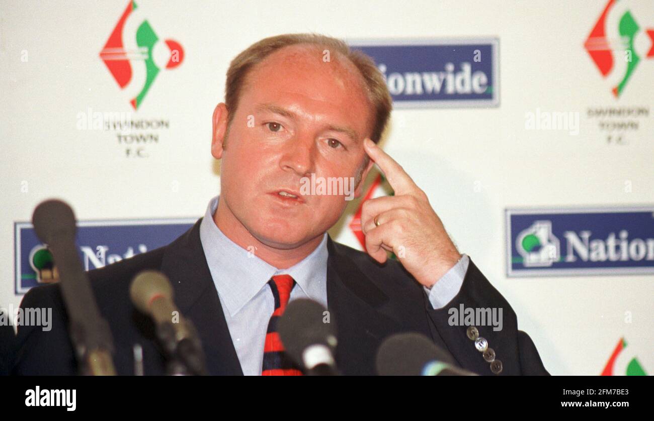 STEVE McMAHON ANNOUNCES HIS RESIGNATION AS SWINDON MANAGER. PIC MIKE ...