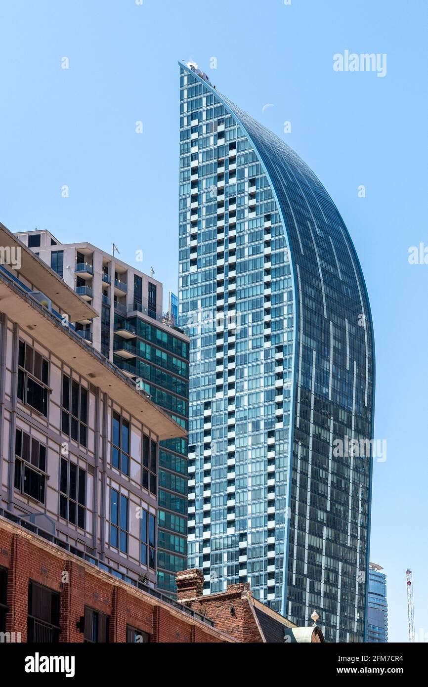 Curved architecture hi-res stock photography and images - Alamy