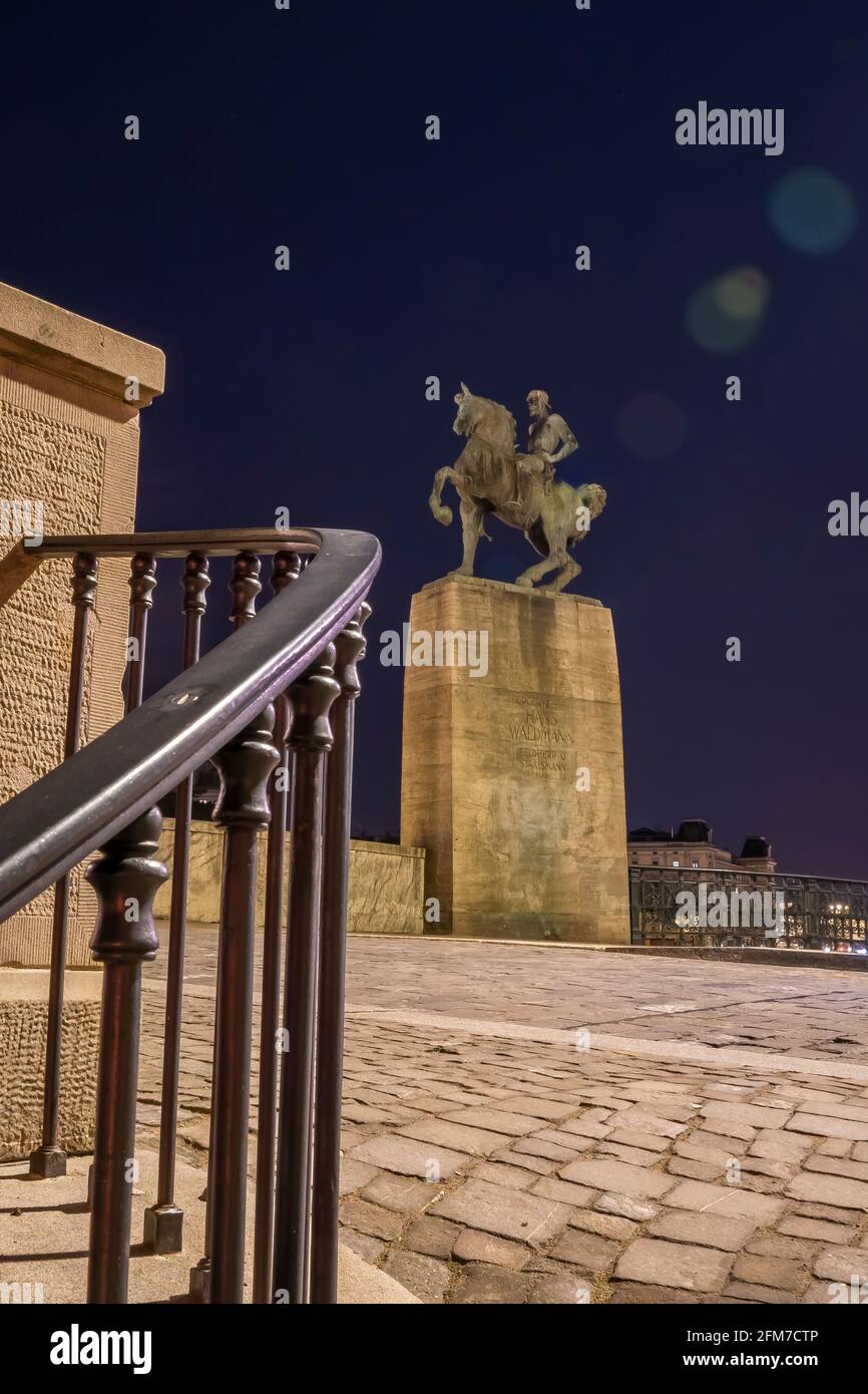 Monument to Hans Waldmann, the famous medieval mayor of Zurich Stock ...