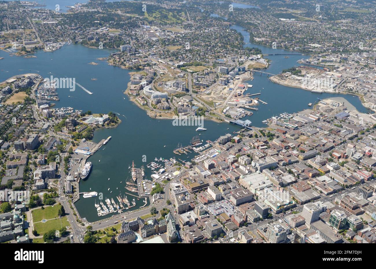 Victoria Harbour, Victoria aerial photographs, Vancouver Island ...