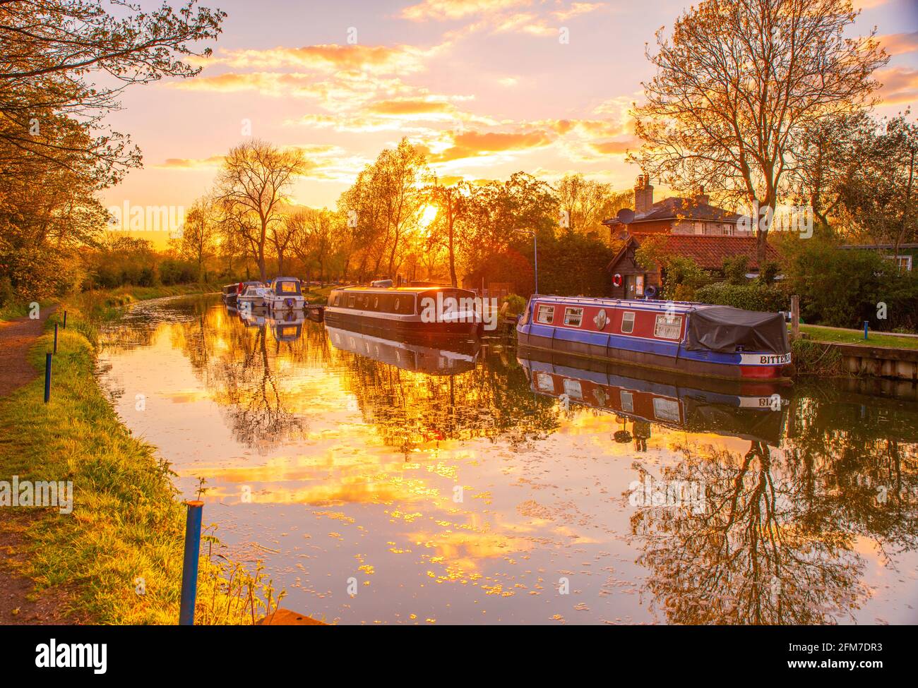 Hoe mill lock hi-res stock photography and images - Alamy