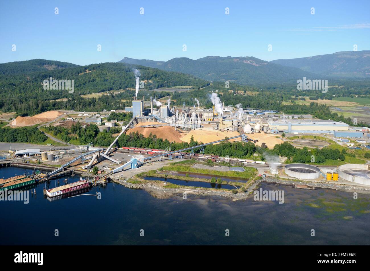 Catalyst Paper Mill, Crofton, Vancouver Island, British Columbia ...