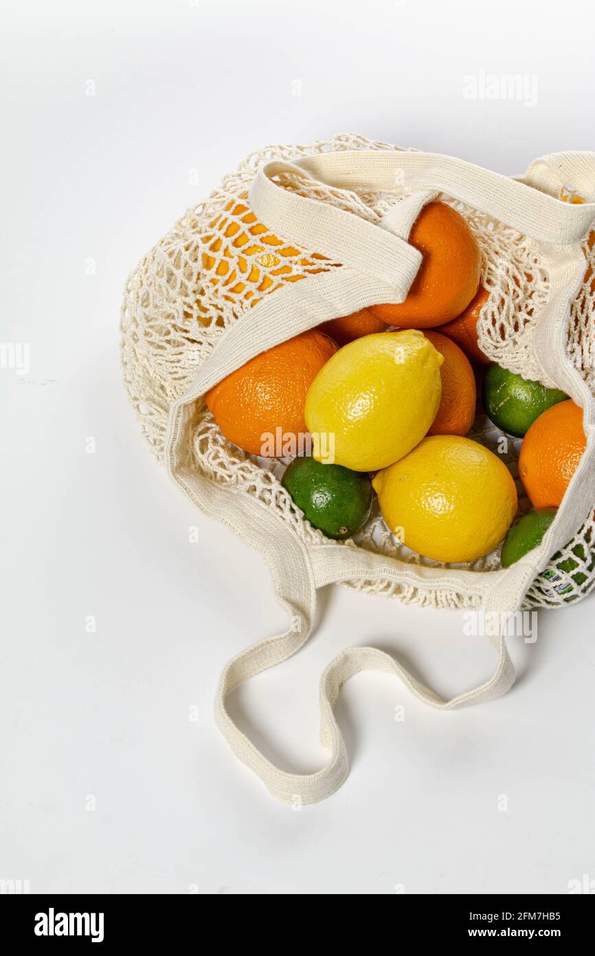 Fruit, re-usable bags, sustainable shopping, shopping Stock Photo - Alamy
