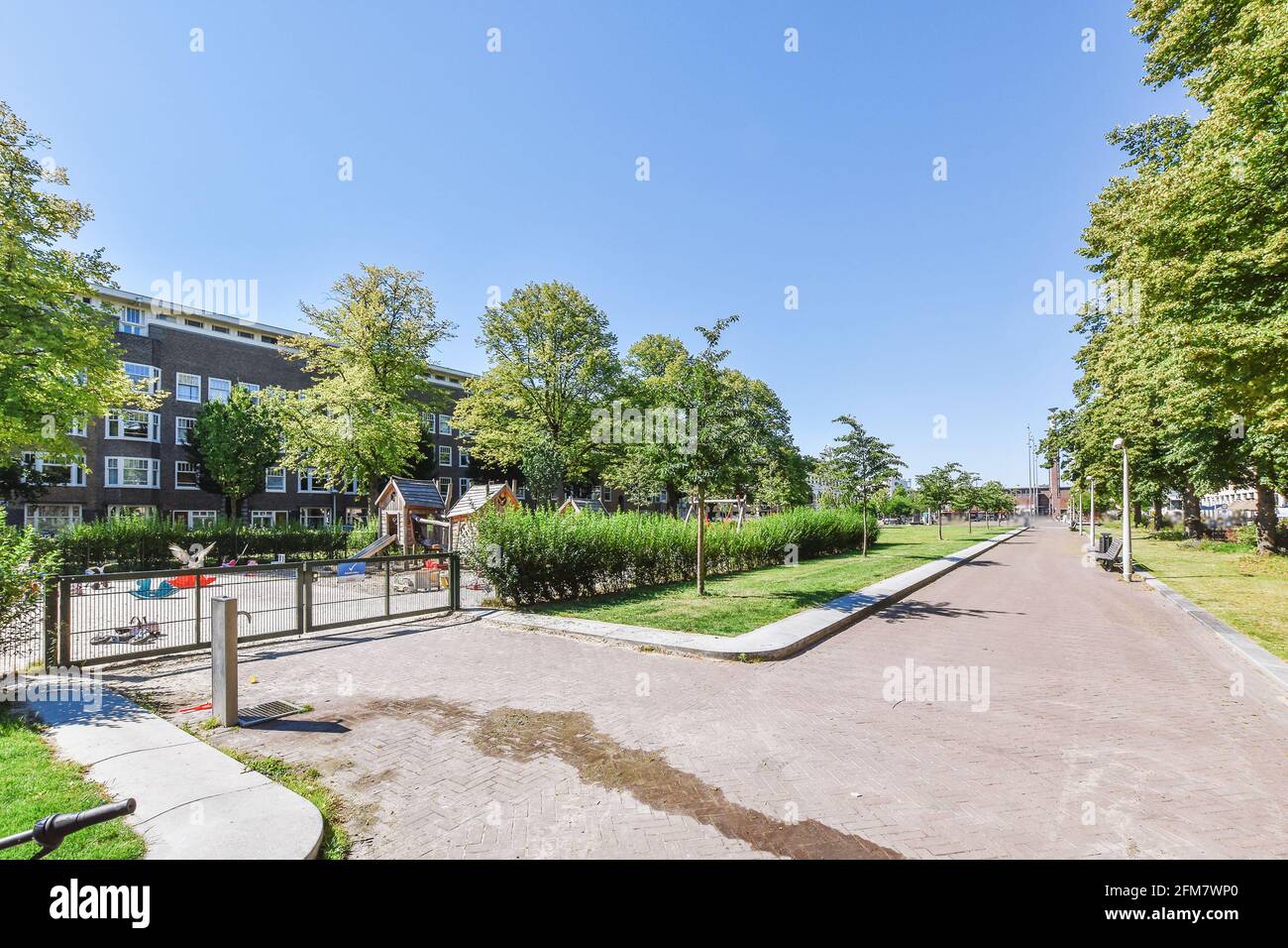 Residential complex road hi-res stock photography and images - Alamy