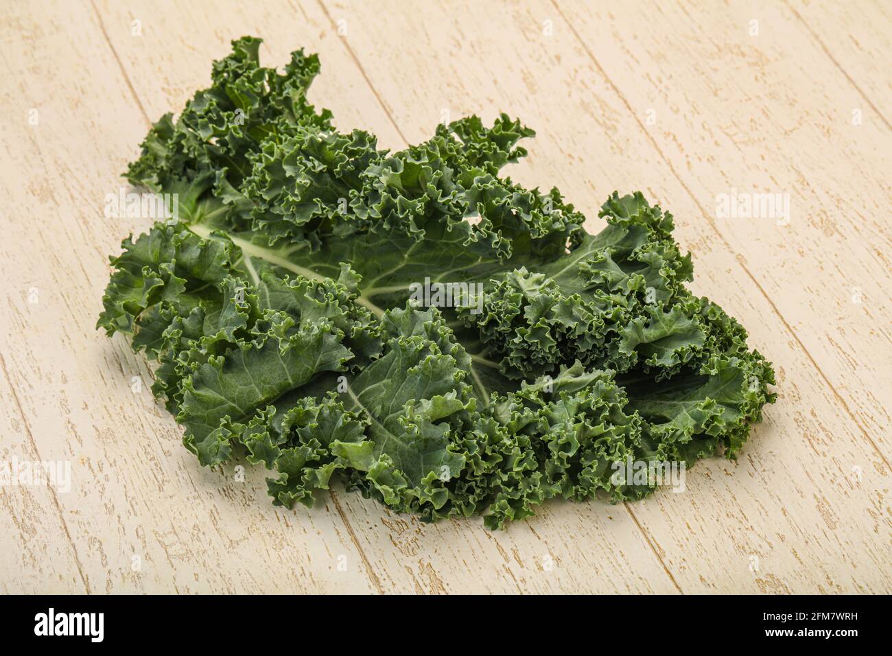 Vagan cuisine - Fresh green Cale Cabbage leaf Stock Photo - Alamy