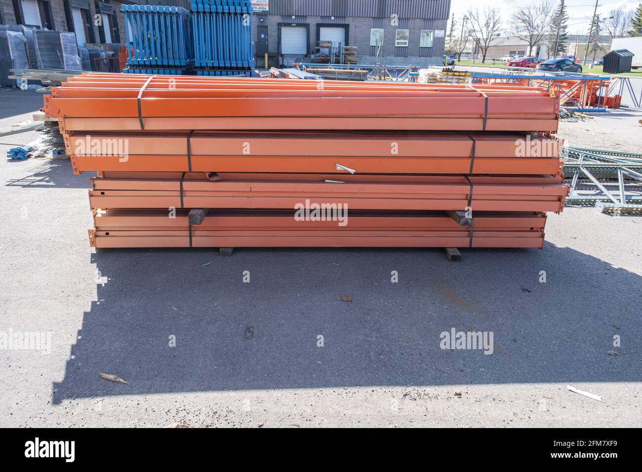 Pallet racking hi-res stock photography and images - Alamy