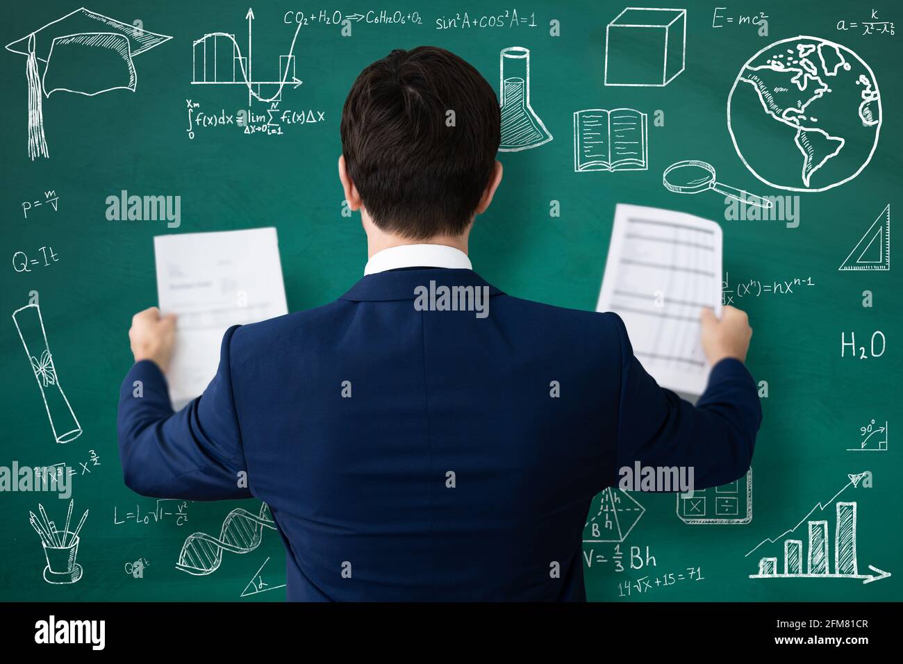 Science and discovery hi-res stock photography and images - Alamy