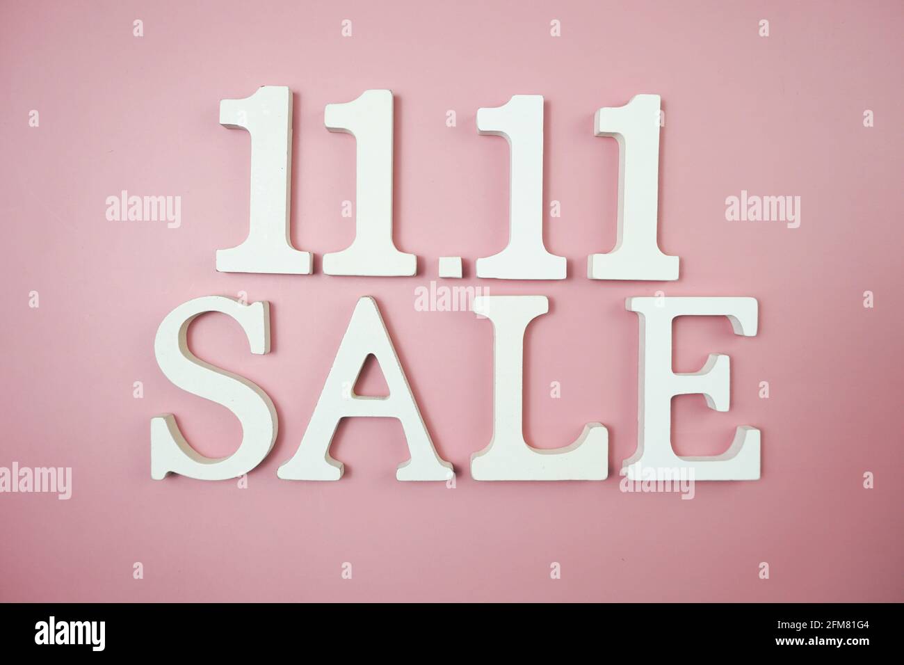 Attractive sale poster template design hi-res stock photography and ...