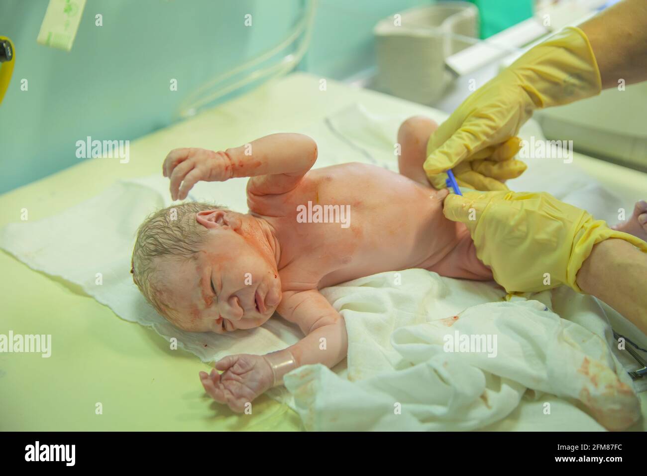 Navel boy hi-res stock photography and images - Alamy