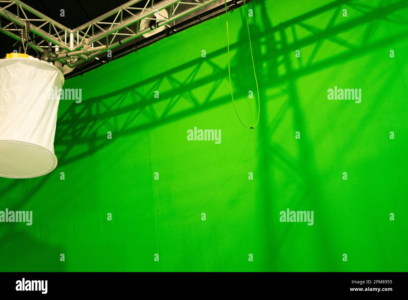 Movie set green screen motion hi-res stock photography and images - Alamy