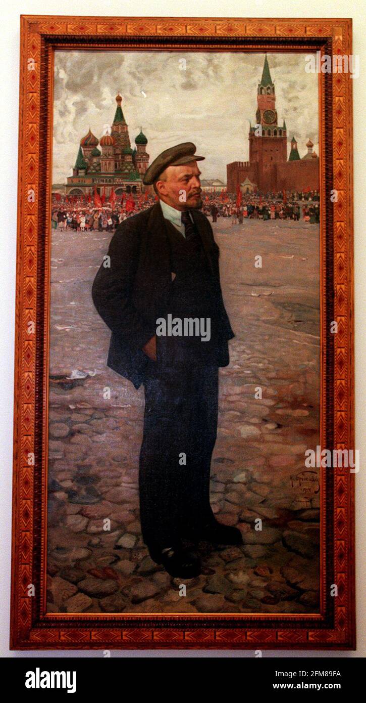 PAINTING THE CENTURY EXHIBITION OCTOBER 2000AT THE NATIONAL PORTRAIT ...