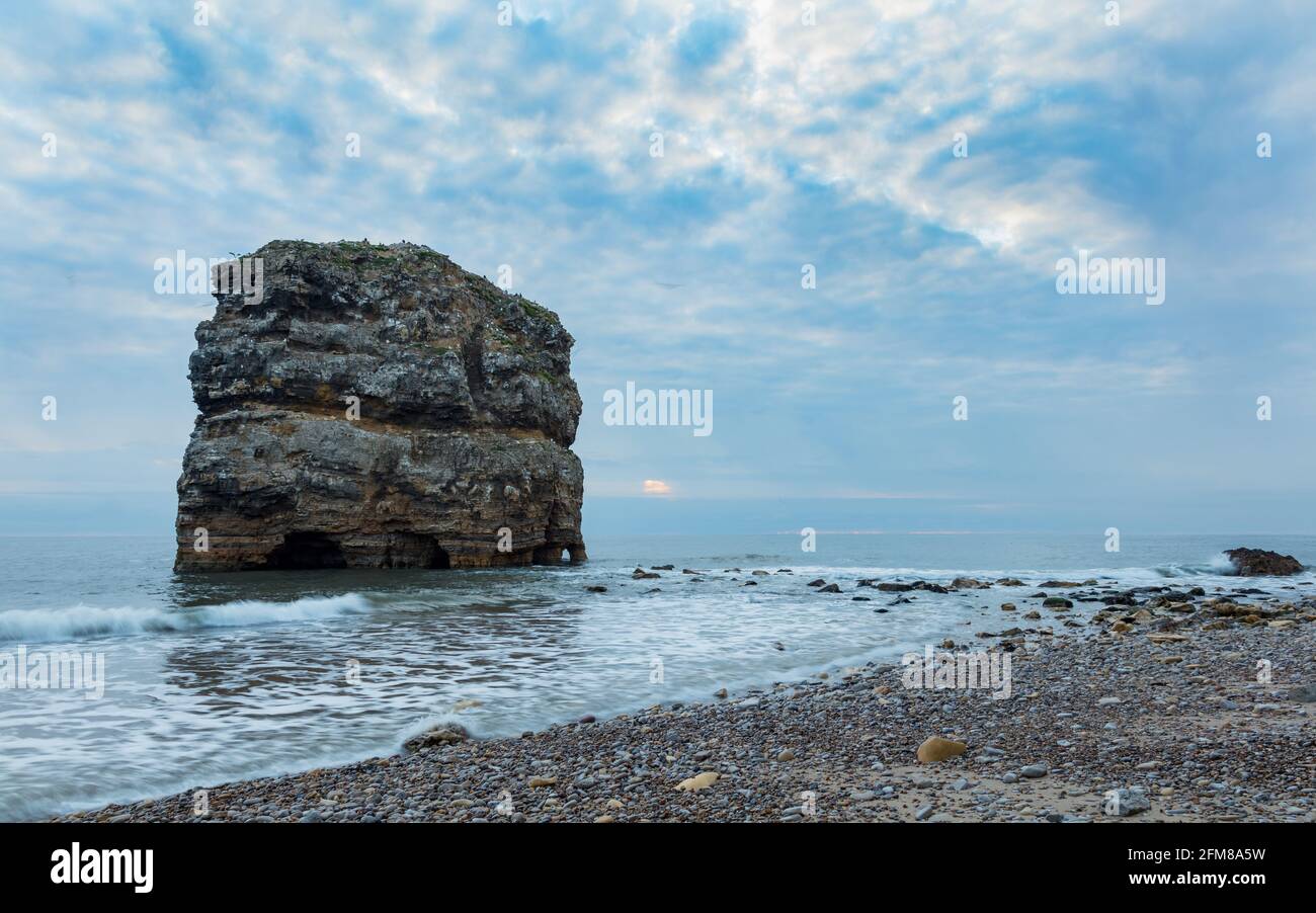 Marsden Rock and beach. Marsden, South Shields Stock Photo - Alamy