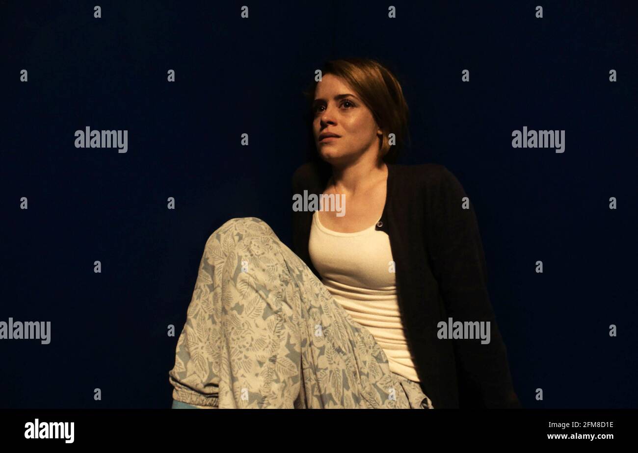 CLAIRE FOY in UNSANE (2018), directed by STEVEN SODERBERGH. Credit: New ...