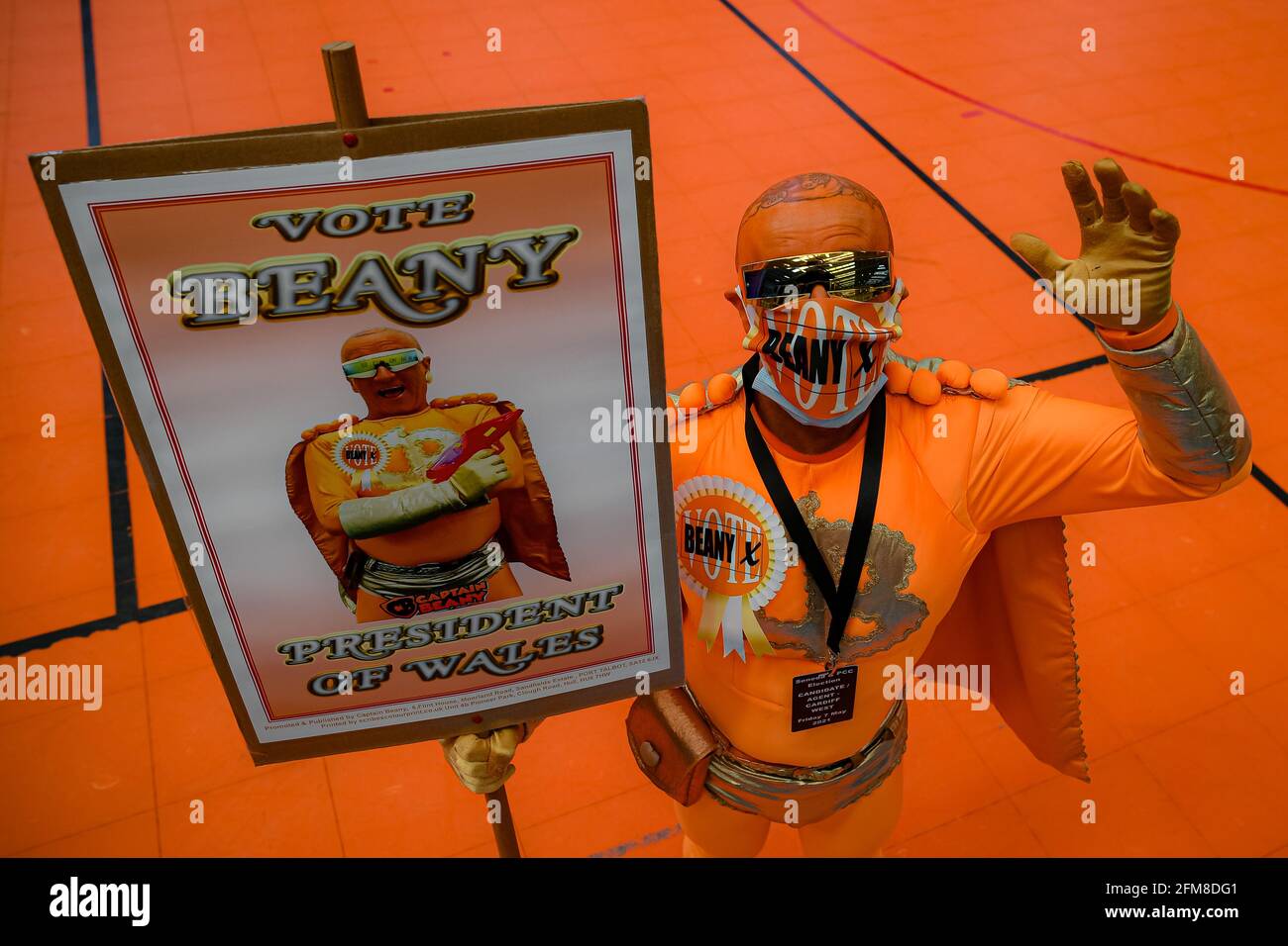 Captain beany hi-res stock photography and images - Alamy