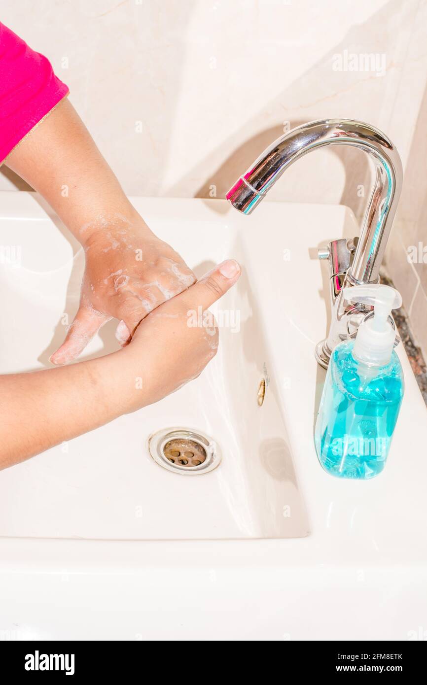 Hand washing procedure hi-res stock photography and images - Alamy