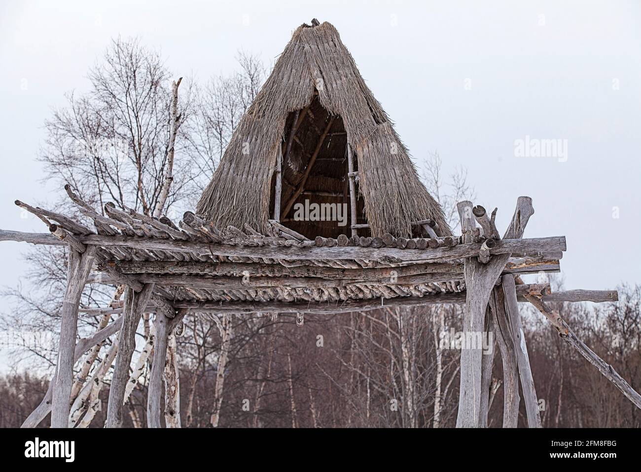 Aboriginal hut hi-res stock photography and images - Alamy