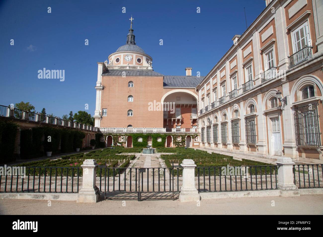 Royal Palace of Aranjuez in Madrid Stock Photo - Alamy