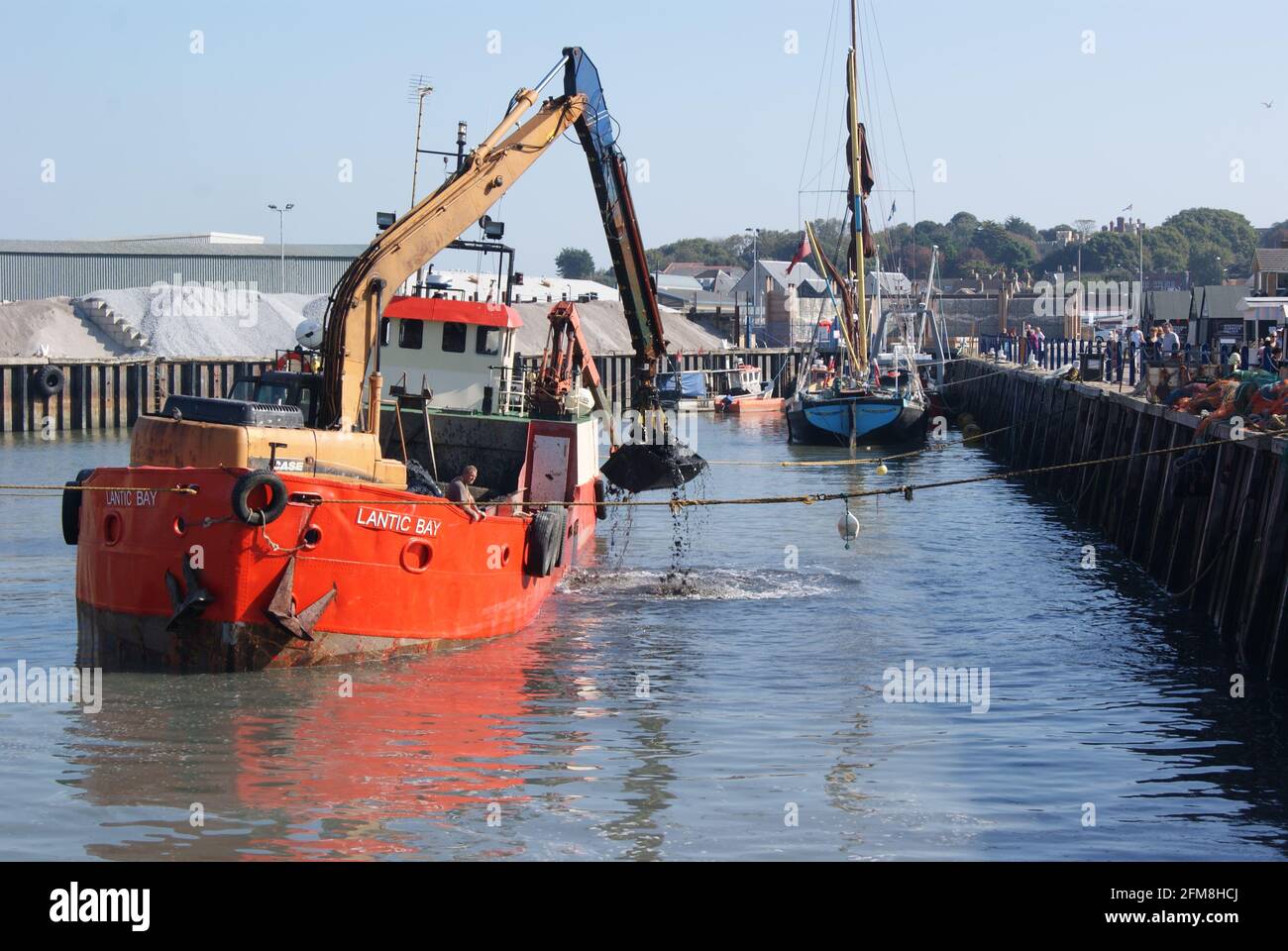 Dredging harbour hi-res stock photography and images - Alamy