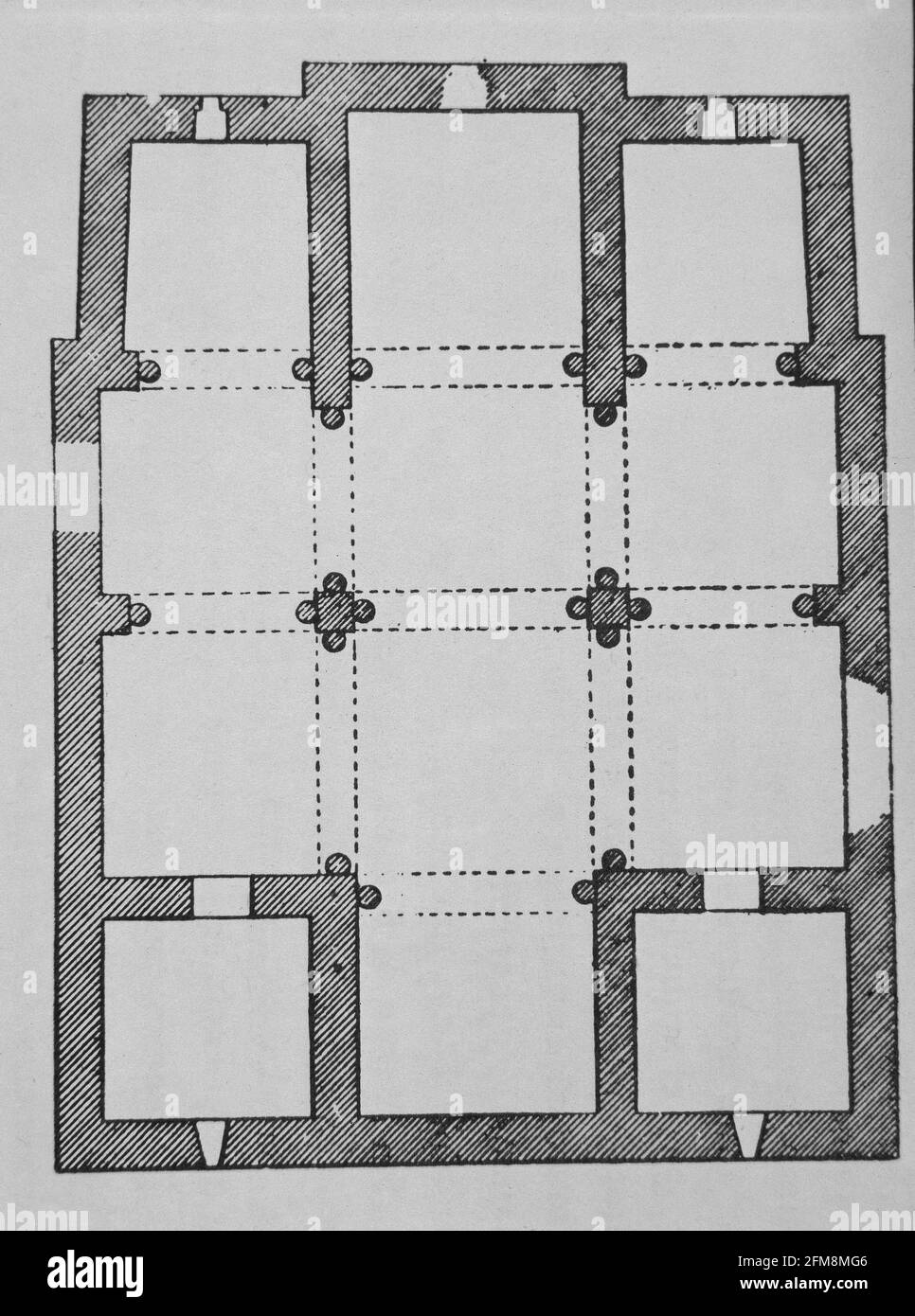 PLANTA DE SANTA MARIA DE LEBEÑA. Author: GOMEZ MORENO MARTINEZ MANUEL ...