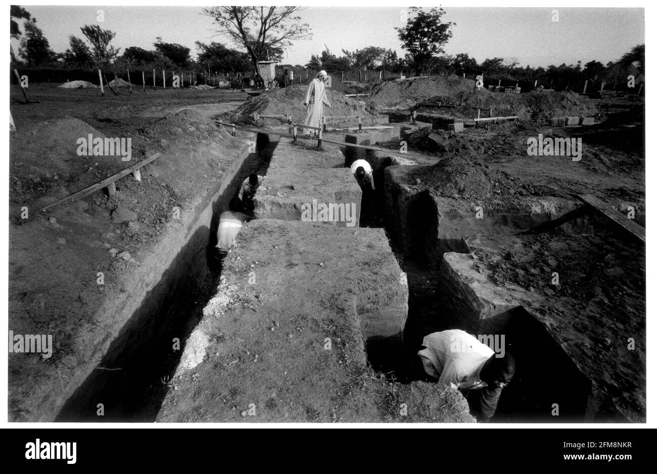 Poor foundations hi-res stock photography and images - Alamy