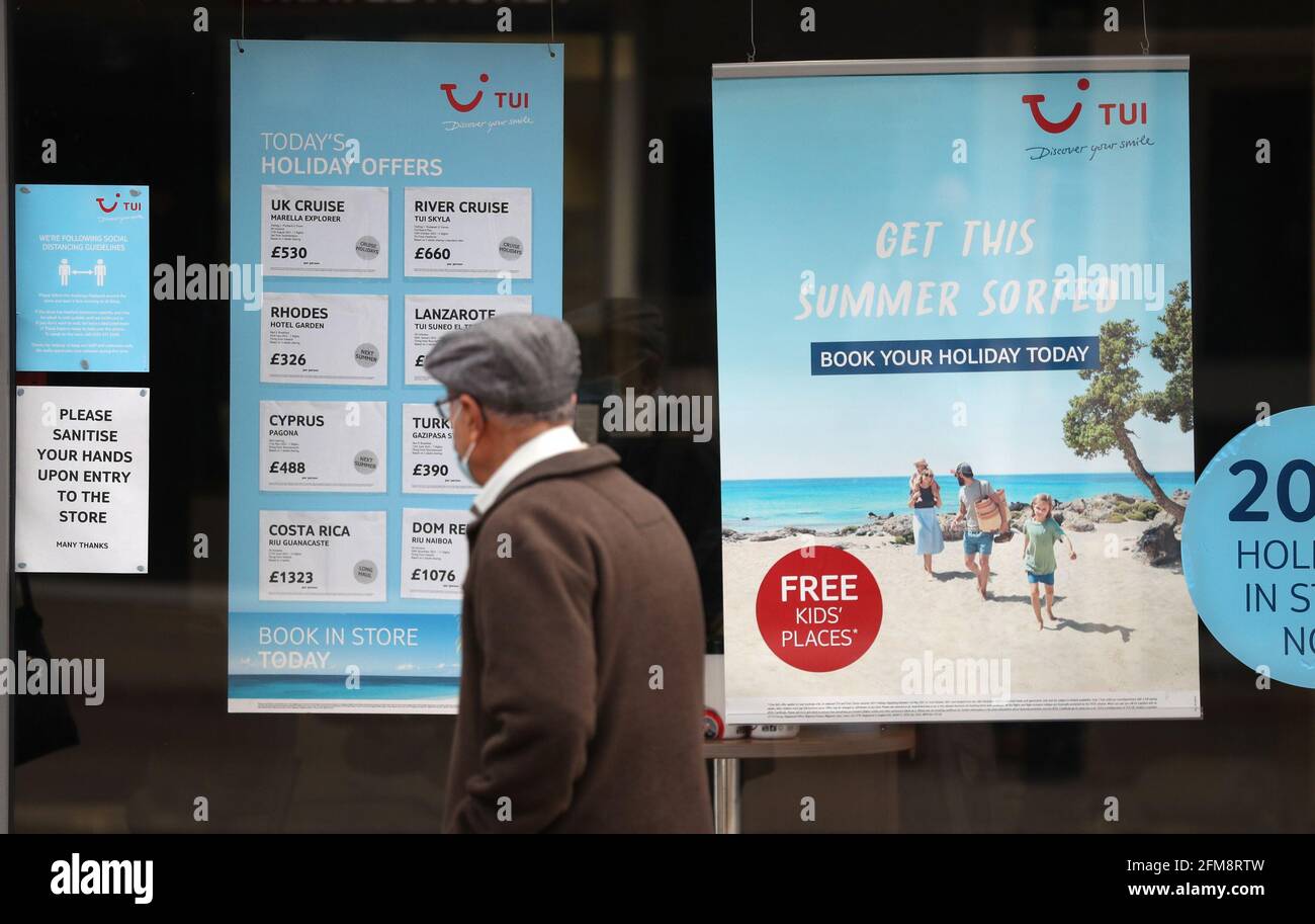 Tui ampics hi-res stock photography and images - Alamy