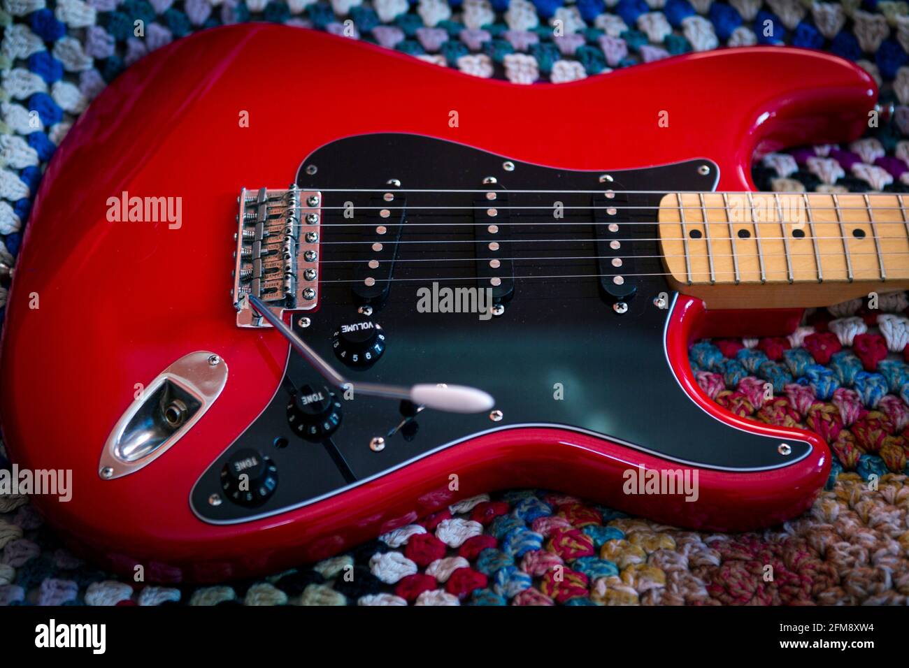 Red stratocaster hi-res stock photography and images - Alamy