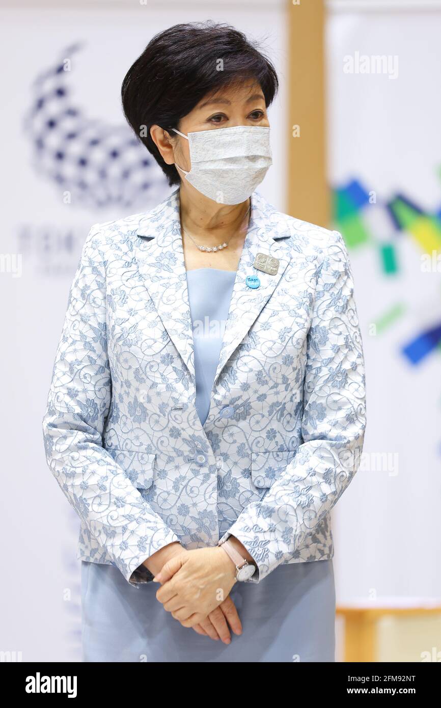 Tokyo governor yuriko koike meets hi-res stock photography and images ...