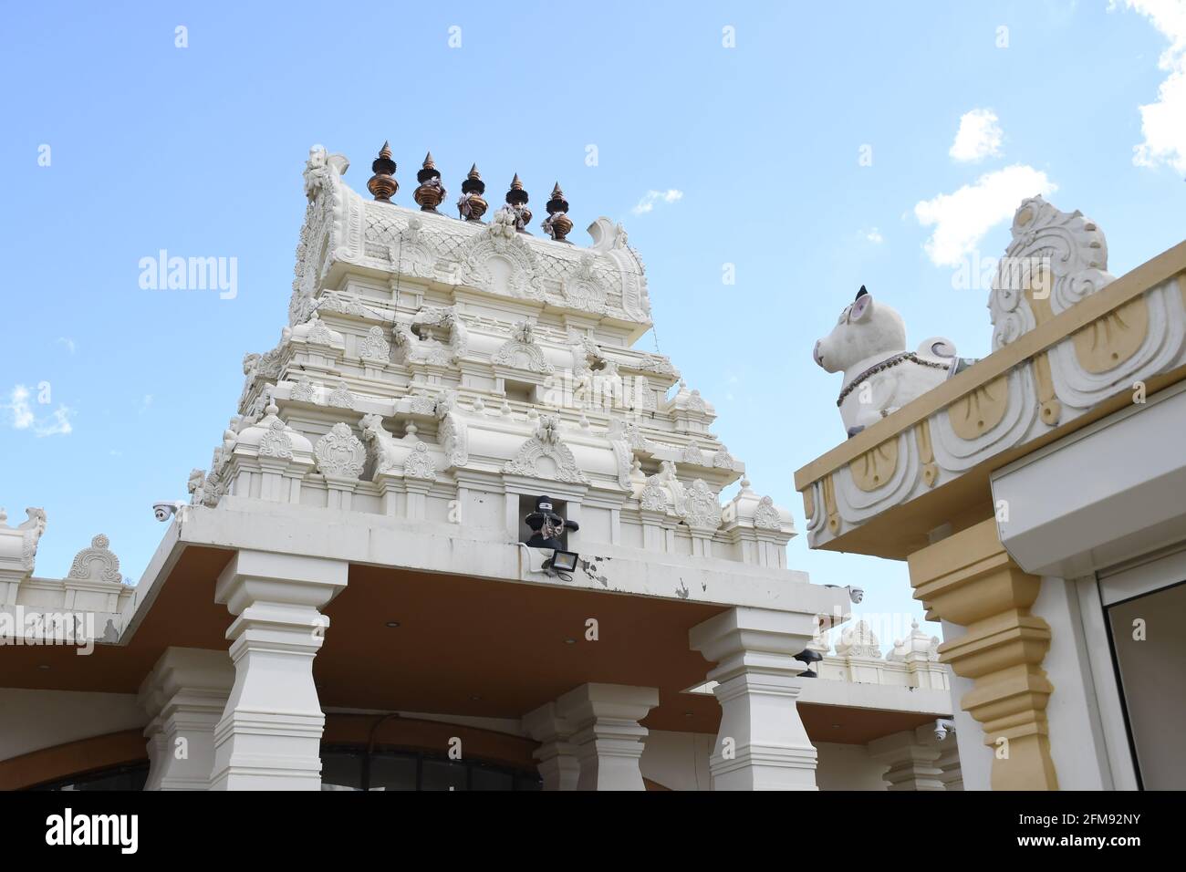 Closeup shot of Shri Shiva Mandir Temple in Australia Stock Photo - Alamy