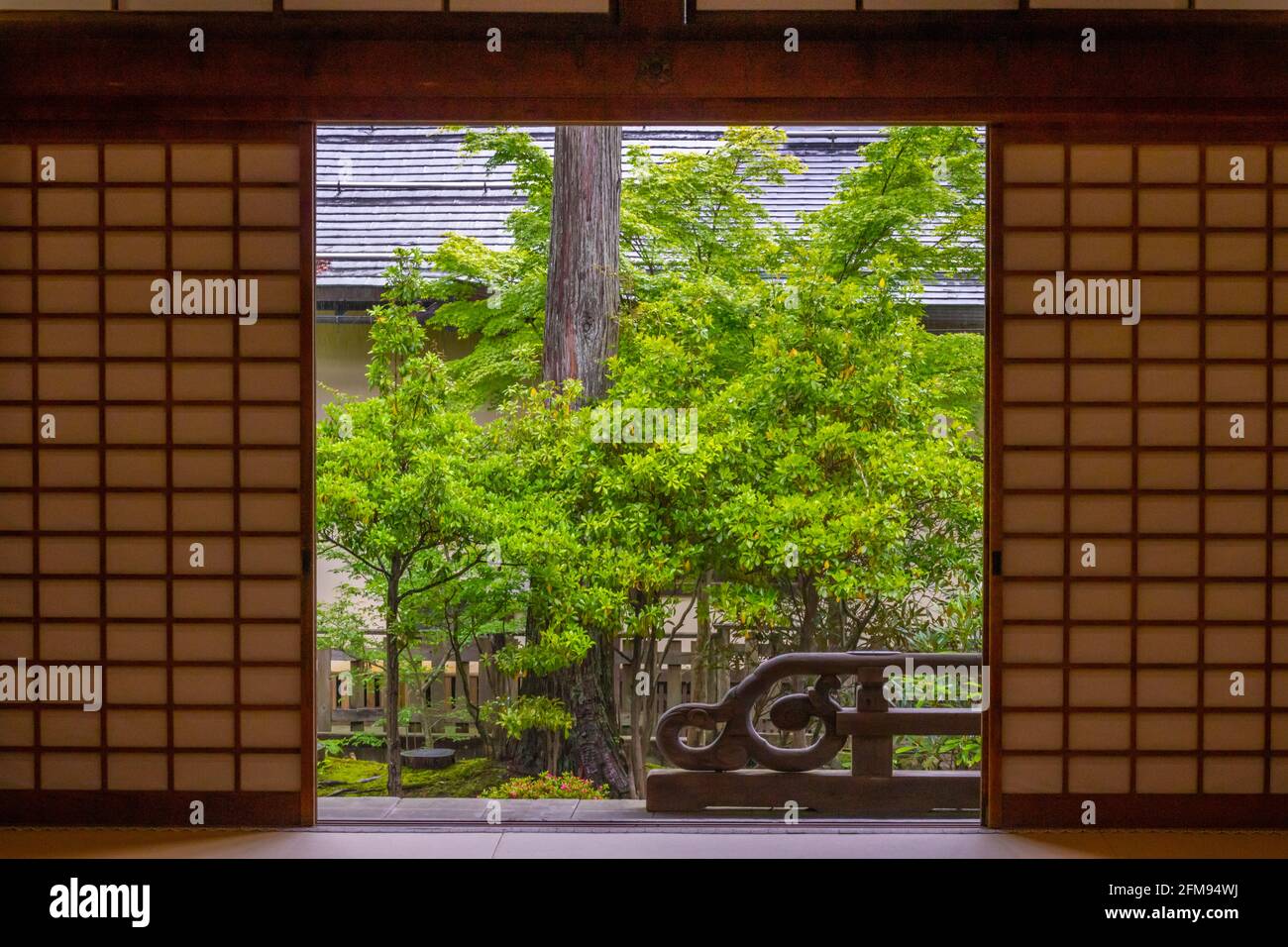 Japanese window opening to green garden Stock Photo - Alamy