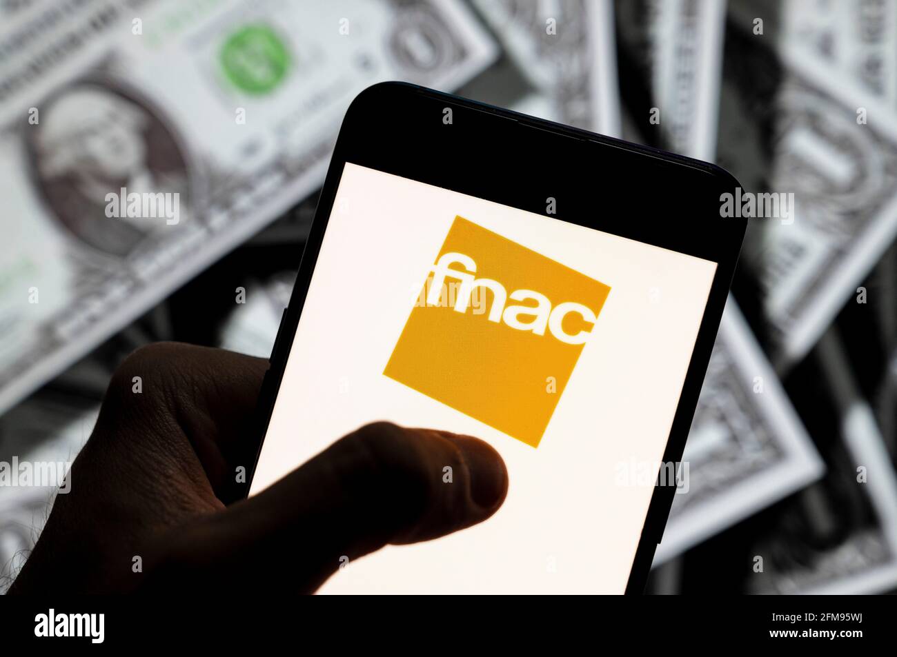 Fnac logo hi-res stock photography and images - Alamy