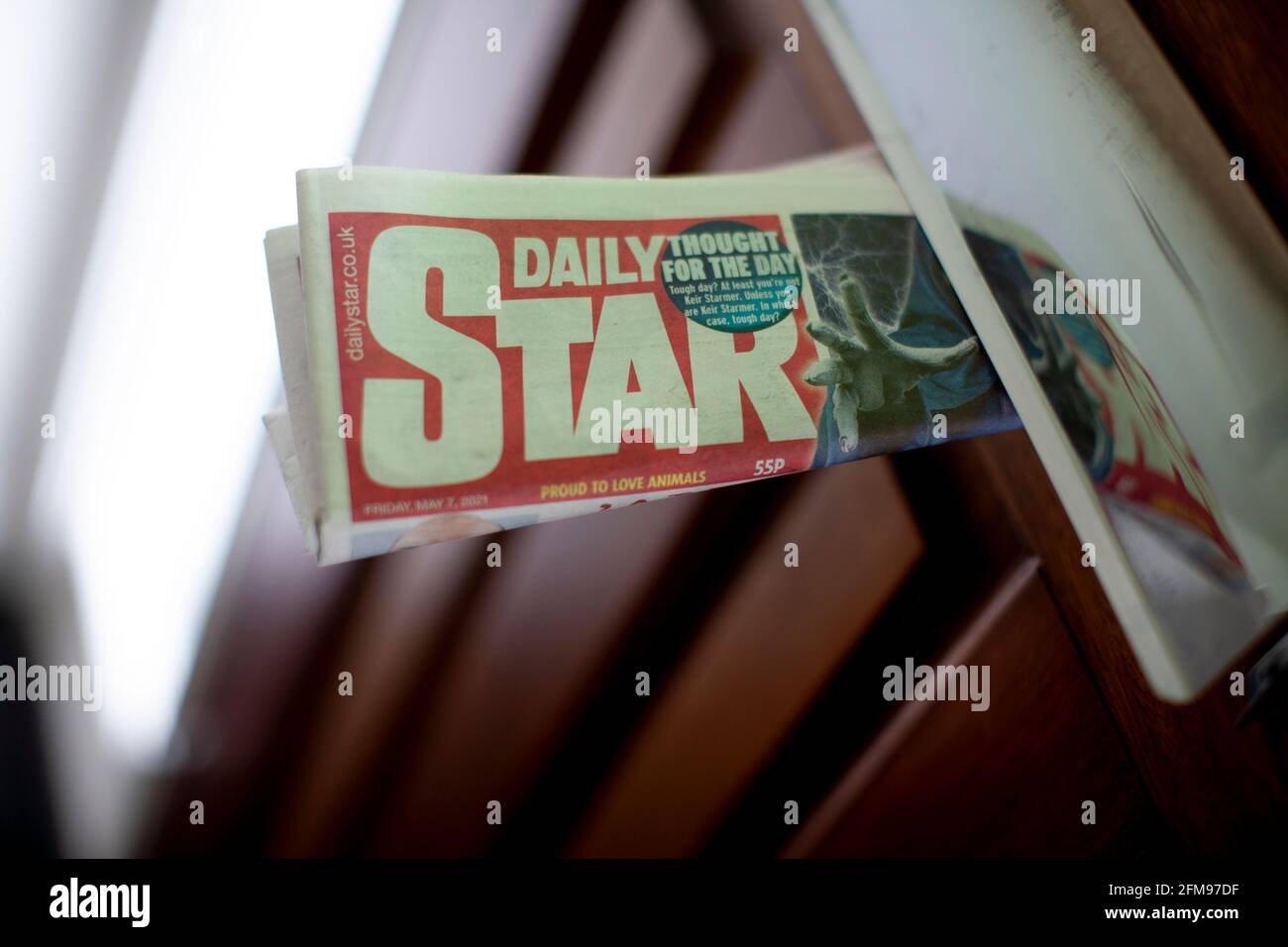 Daily star newspaper hi-res stock photography and images - Alamy