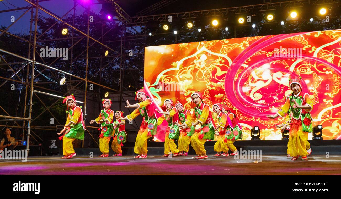 Lantian dancing school show Stock Photo - Alamy
