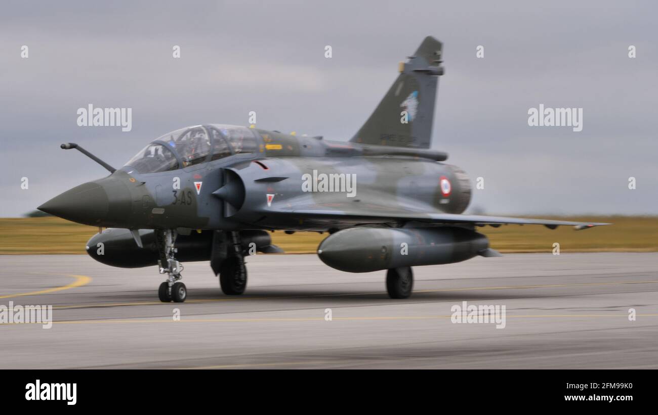 Mirage 2000 cockpit hi-res stock photography and images - Alamy