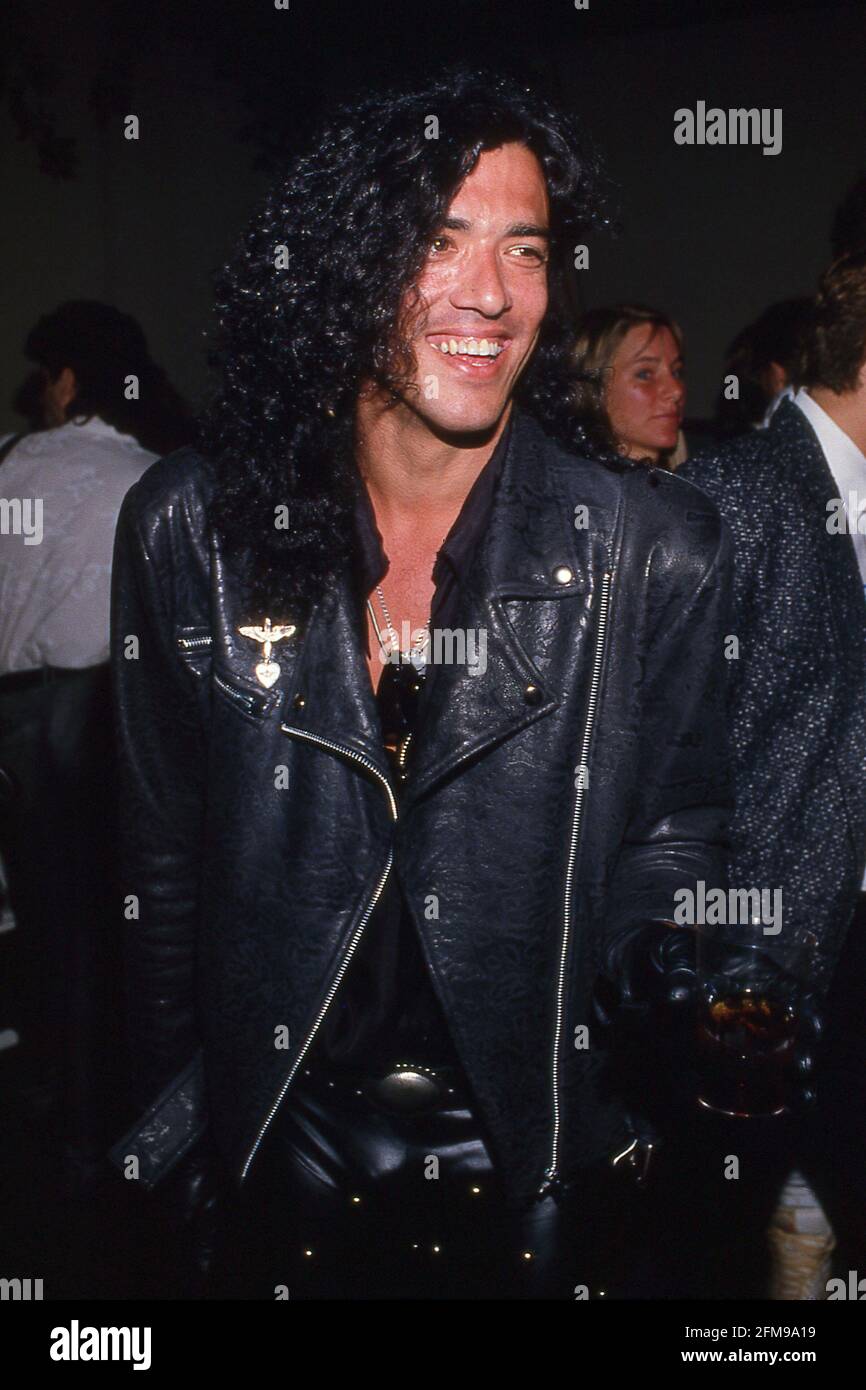 Stephen pearcy hi-res stock photography and images - Alamy
