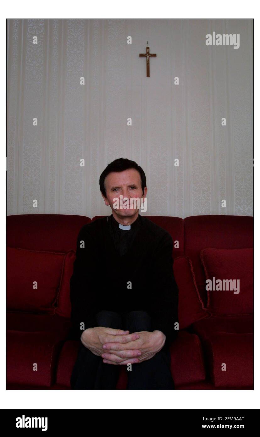 Father Neil Horan.pic David Sandison 4/7/2001 Stock Photo - Alamy