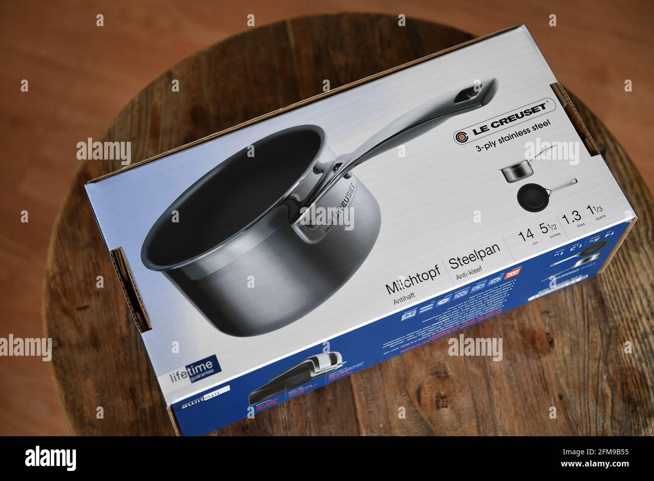 Le Creuset Milkpan. Milk pan. UK. May 2021 Stock Photo - Alamy
