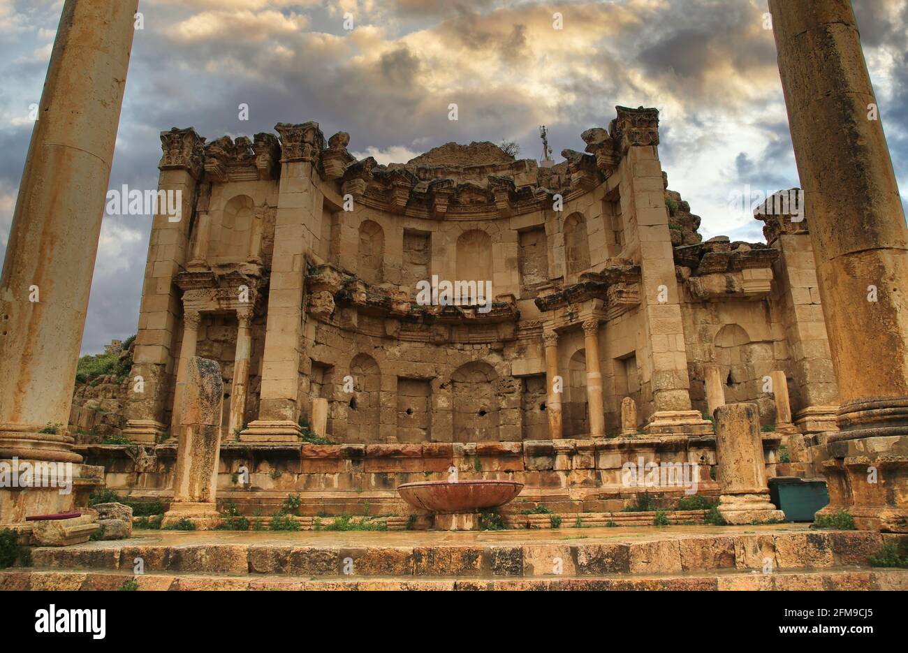 Ruins of the ancient Roman city of Jerash, Jordan Stock Photo - Alamy