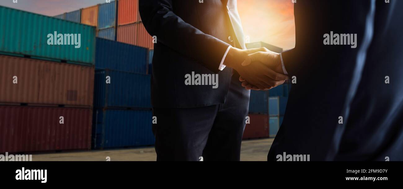 Terminal maritime hi-res stock photography and images - Alamy