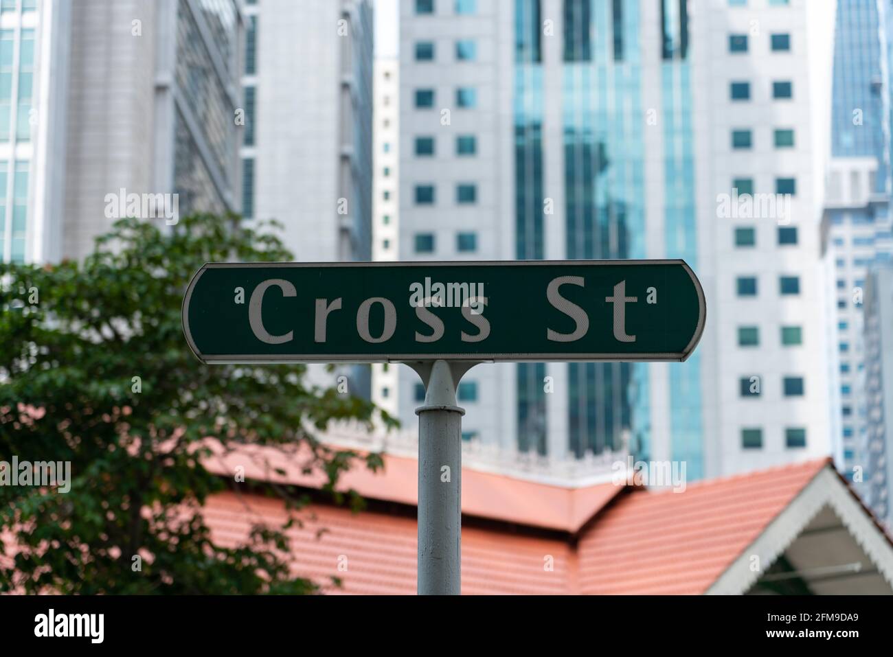 Sign of Cross St, a street downtown core Singapore Stock Photo - Alamy