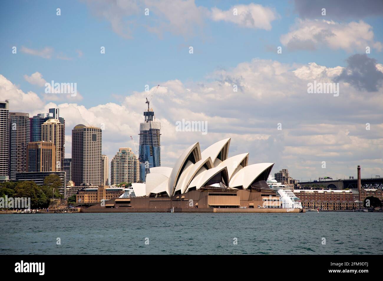 Sydney skyline architecture hi-res stock photography and images - Alamy