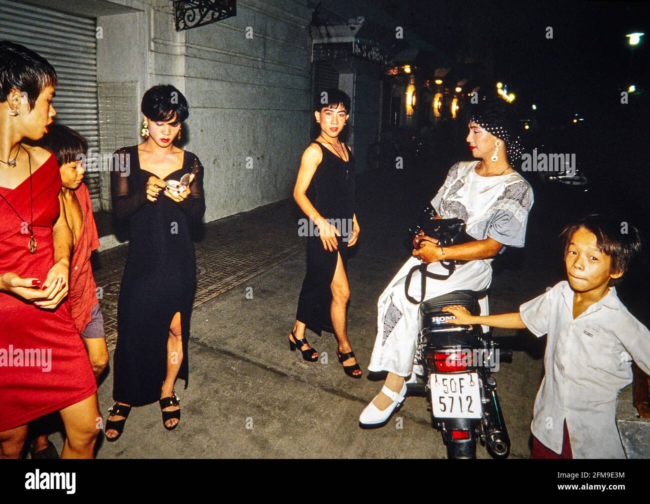 Transvestites hi-res stock photography and images - Alamy