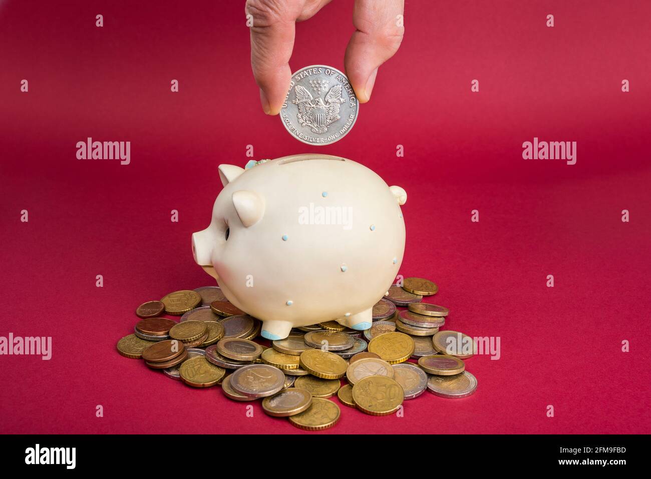 Saving pig hi-res stock photography and images - Alamy