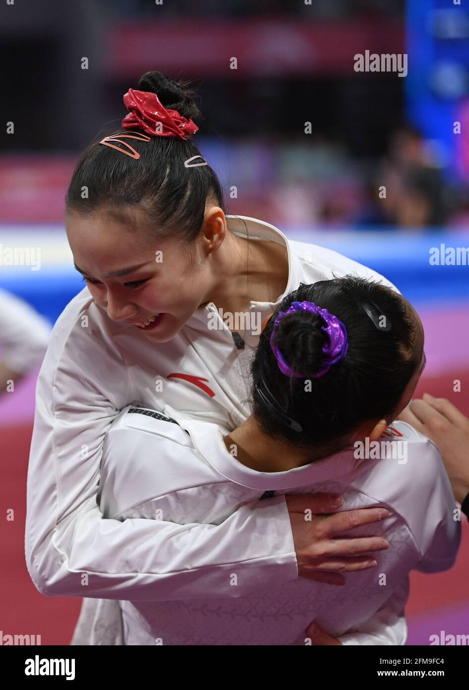 Chengdu, China's Sichuan Province. 7th May, 2021. Lu Yufei (top) of ...