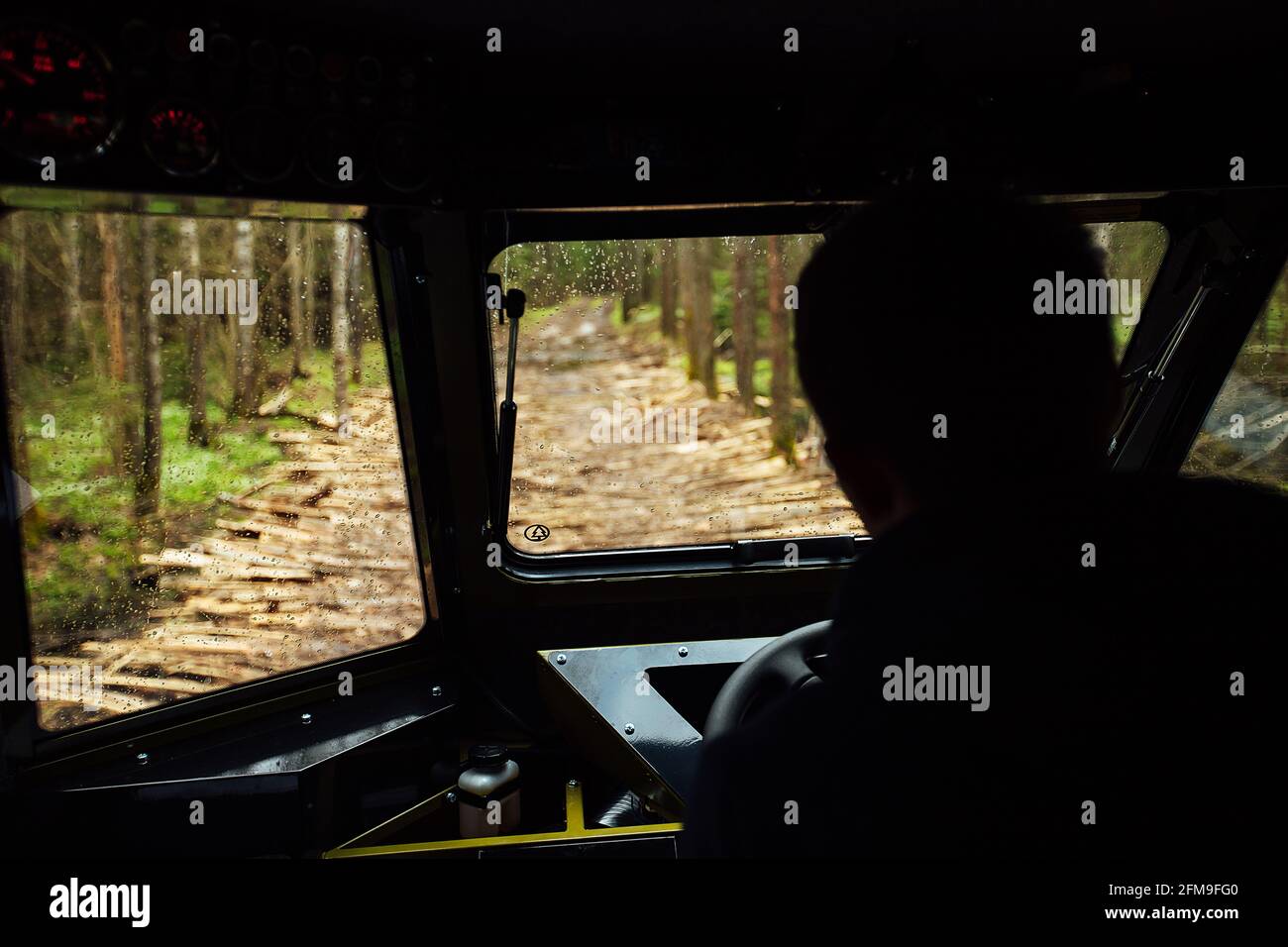Steering wheel dashboard off road hi-res stock photography and images ...