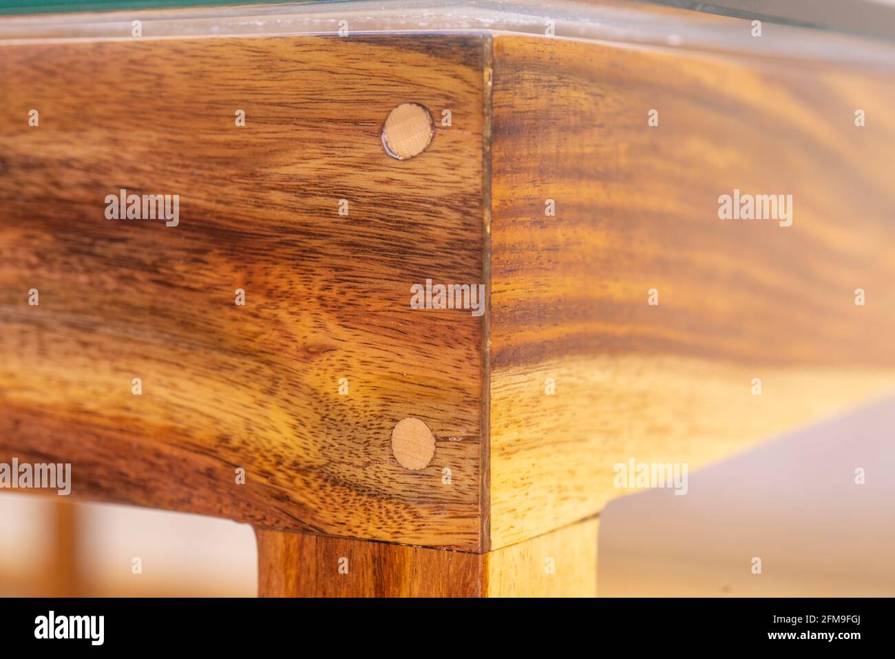 Dowel joint hi-res stock photography and images - Alamy