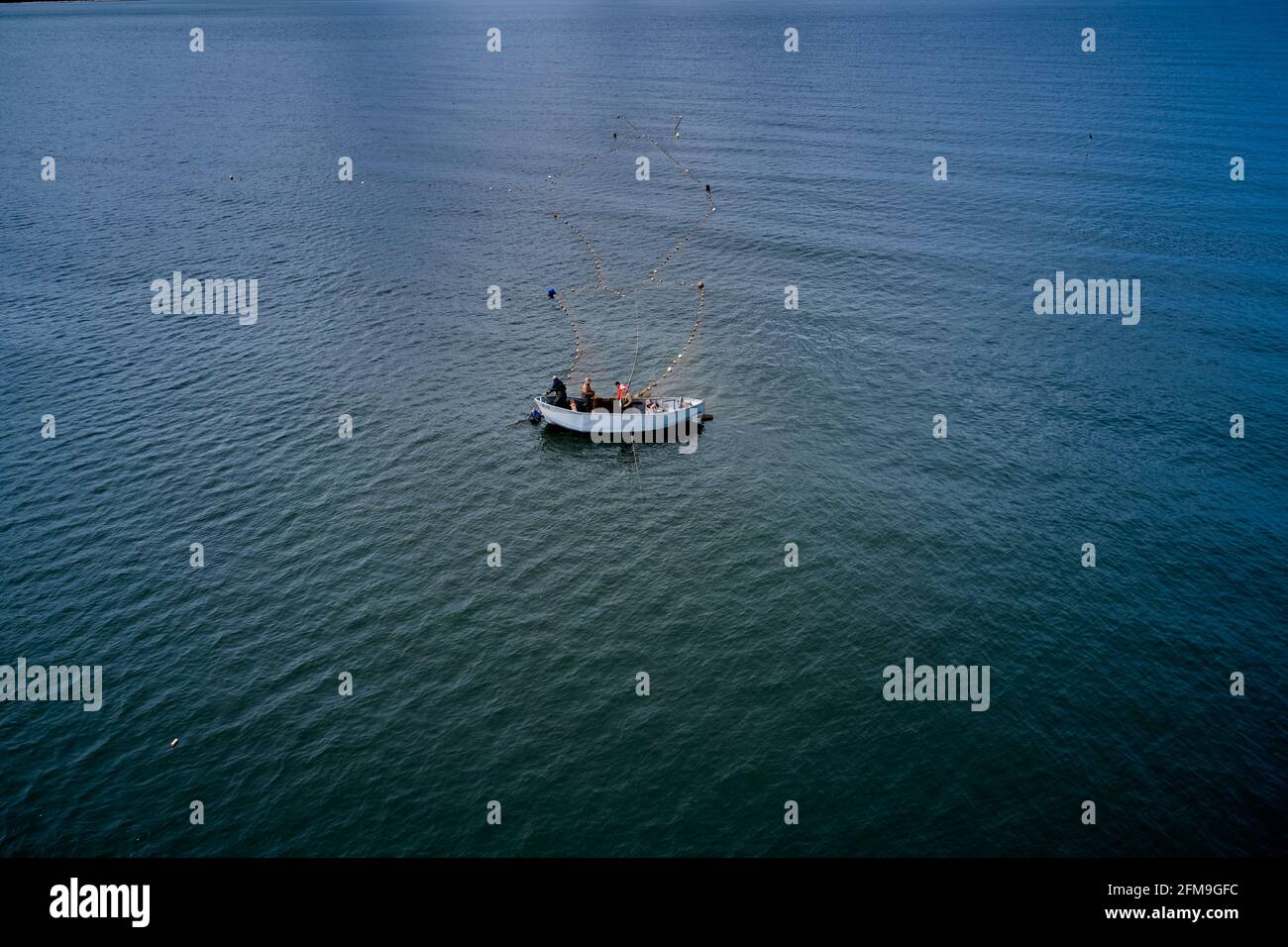 Gulf of thailand fishing trawler hi-res stock photography and images ...