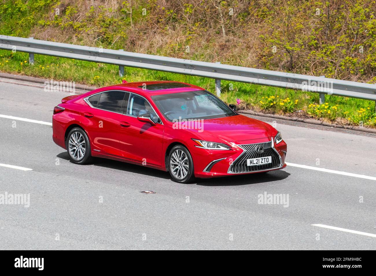 2021 red lexus rx 350 f sport hi-res stock photography and images - Alamy